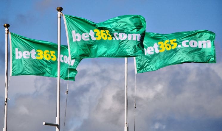 The Bet365 Charlie Hall Meeting - Day One | Wetherby Racecourse